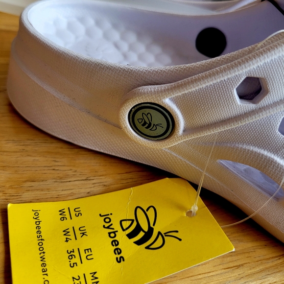 Joybees | Shoes | Joybees Active Adult Clogs | Poshmark